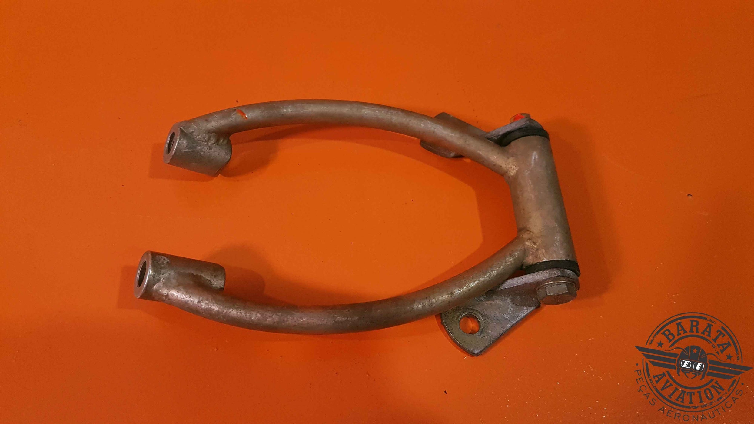 631832 Bracket – Barata Aviation Parts