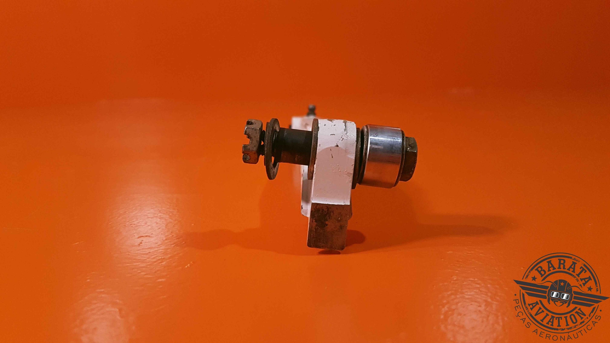 60-810103 Leg MLG Brace – Barata Aviation Parts