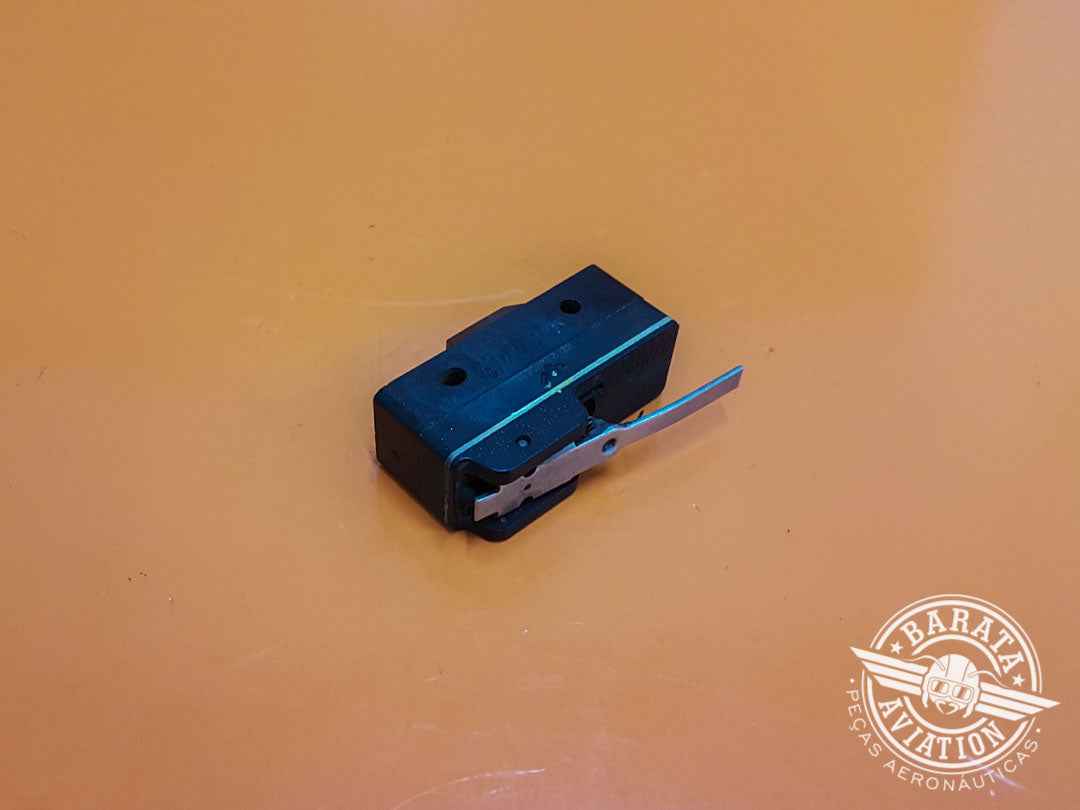 Flap Switch P/N BZ-2RW8055517-A2 – Barata Aviation Parts