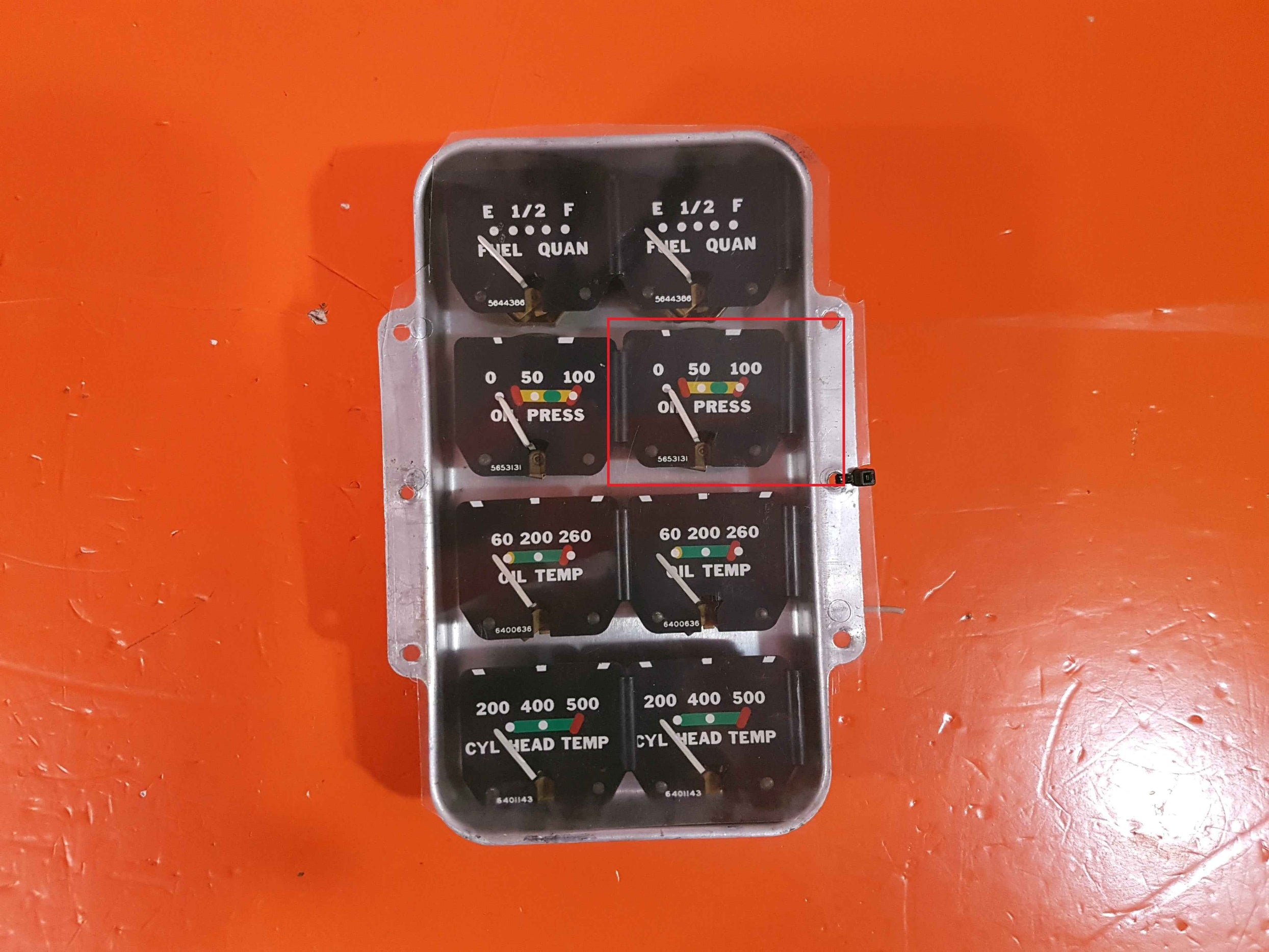 5653131 Oil Press Indicator – Barata Aviation Parts