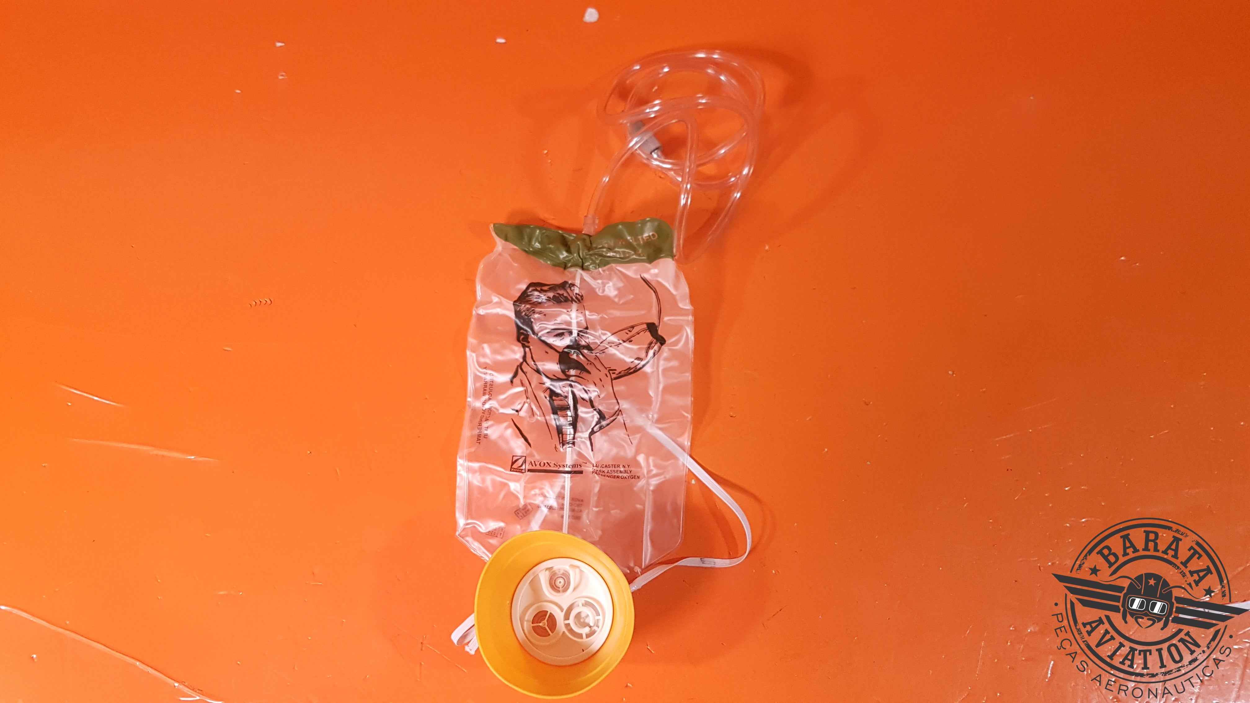 289-601-211 Avox Oxygen Mask - Passenger – Barata Aviation Parts