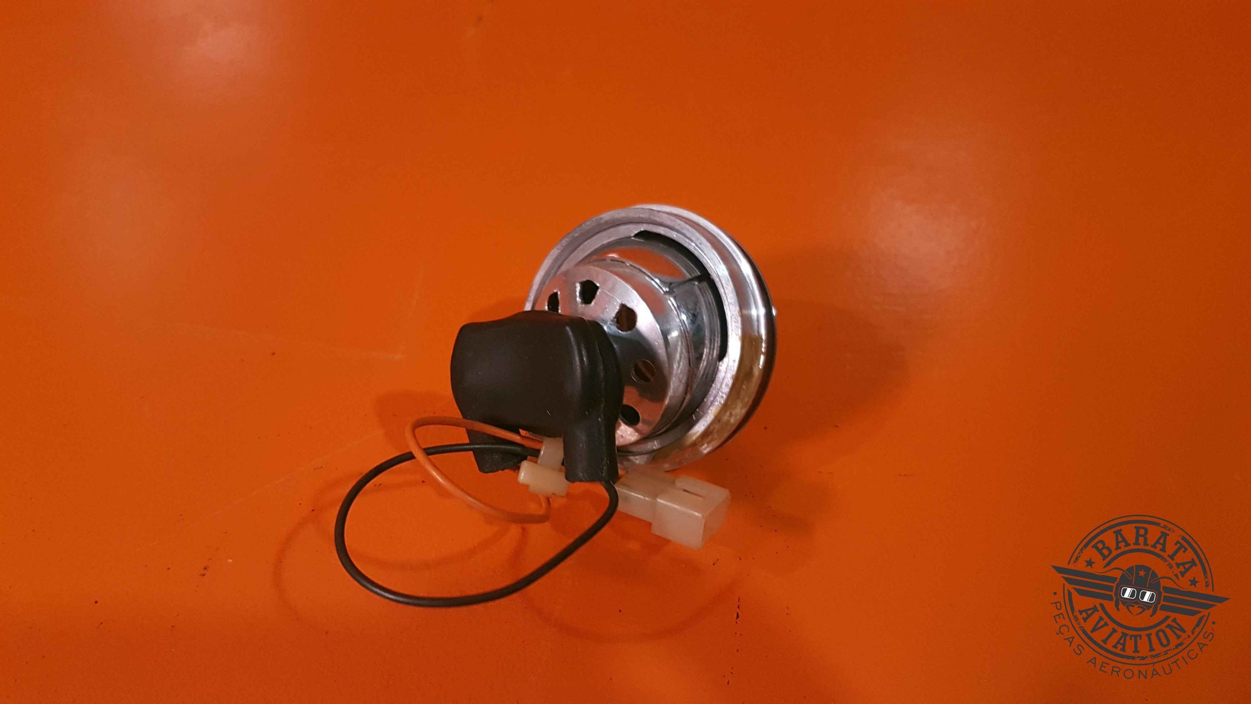 2567-01 Wemac Adjustable Overhead Light Assembly – Barata Aviation Parts