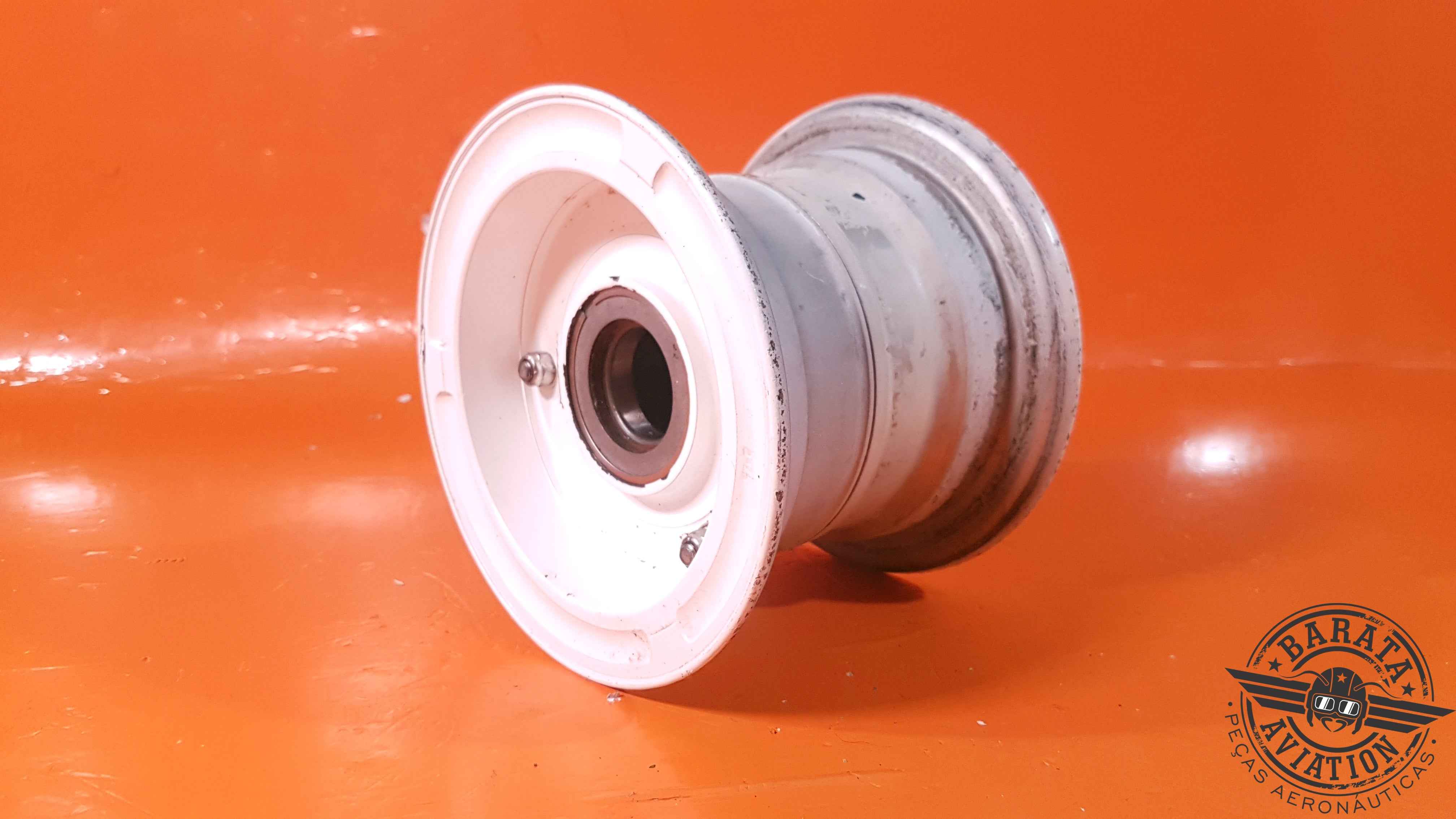 40-83 Cleveland Wheel Assembly – Barata Aviation Parts